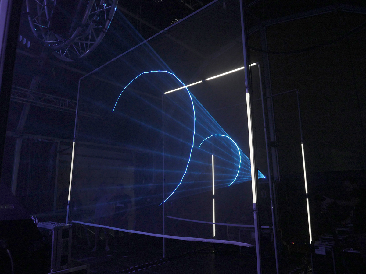 LIGHT PORTAL – OPENFIELD Creativelab